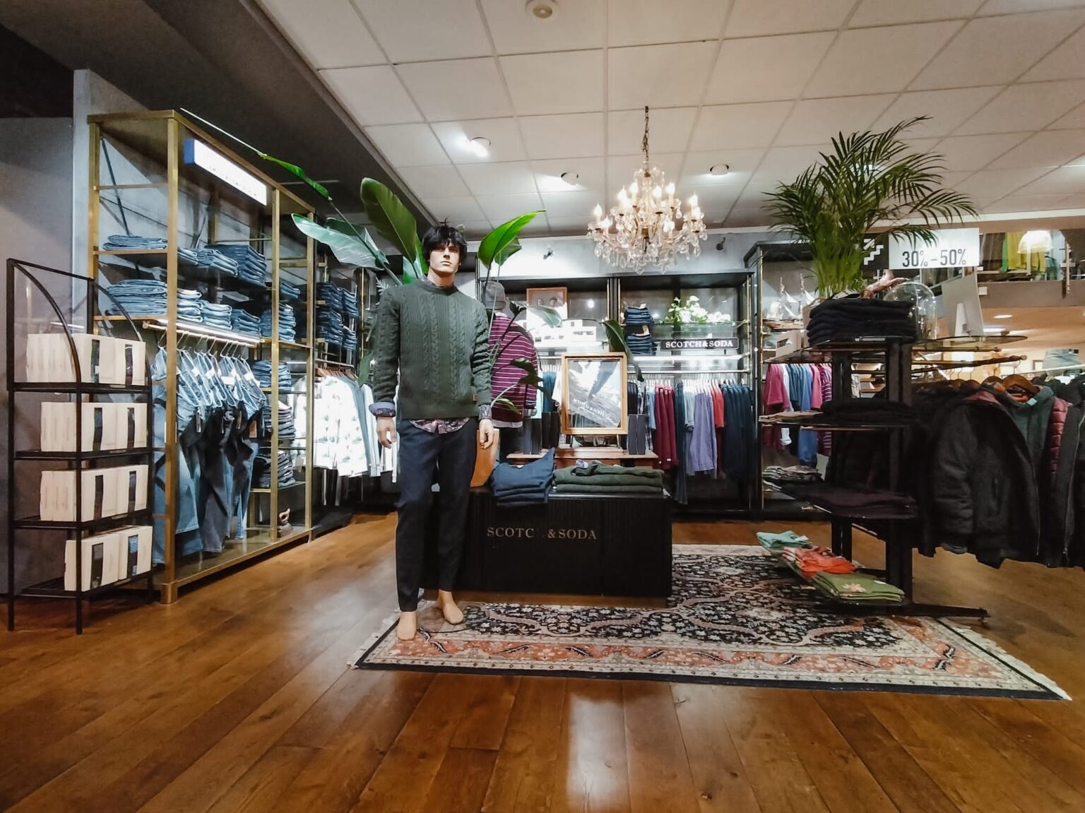 Poort 5 | Kledingwinkel Elburg | Herenmode en damesmode